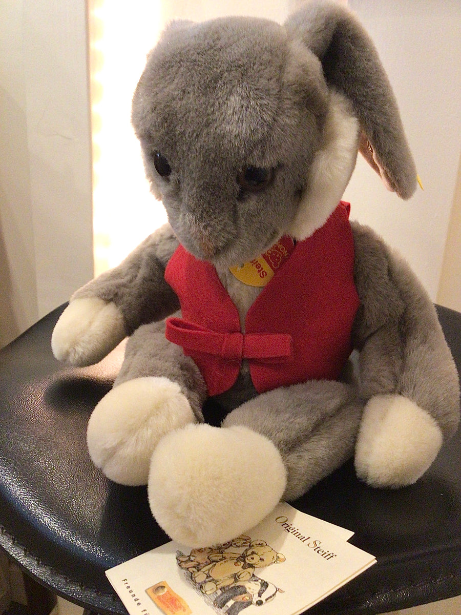 Steiff Jolly the Bunny Rabbit – LeMay & Co. Antiques