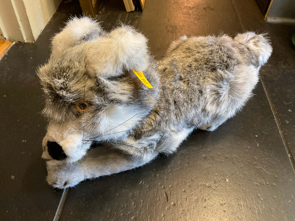 Steiff Wolf Stuffed Animal – LeMay & Co. Antiques