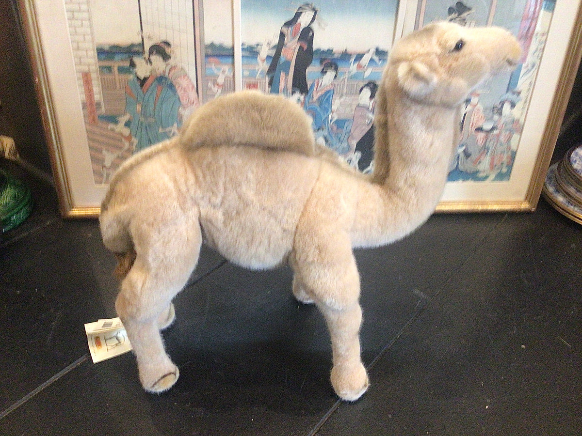 Steiff Camel Stuffed Animal – LeMay & Co. Antiques